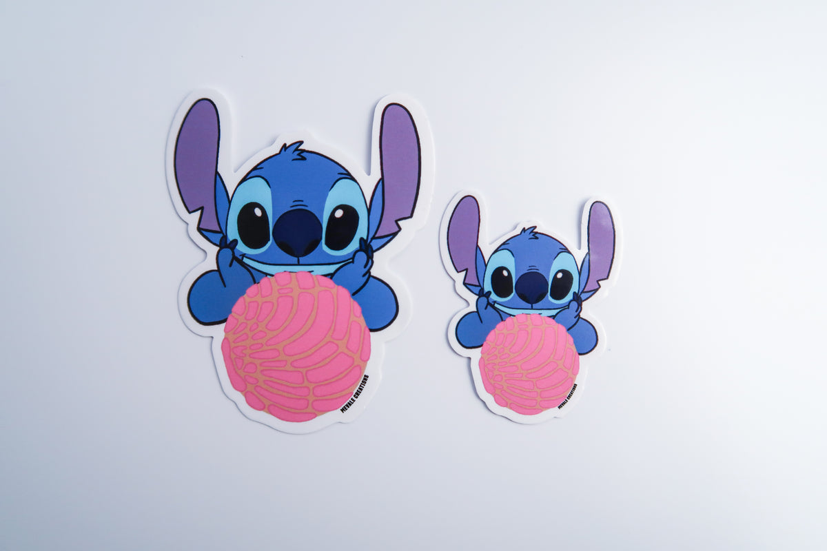 STICKER Stitch with pink concha – Me vale creations